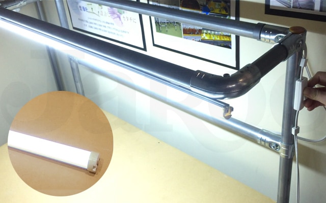 Nico Light(ニコライト)|株式会社ジャロック|製品情報|マグネット式led照明。組立パイプにワンタッチ取付