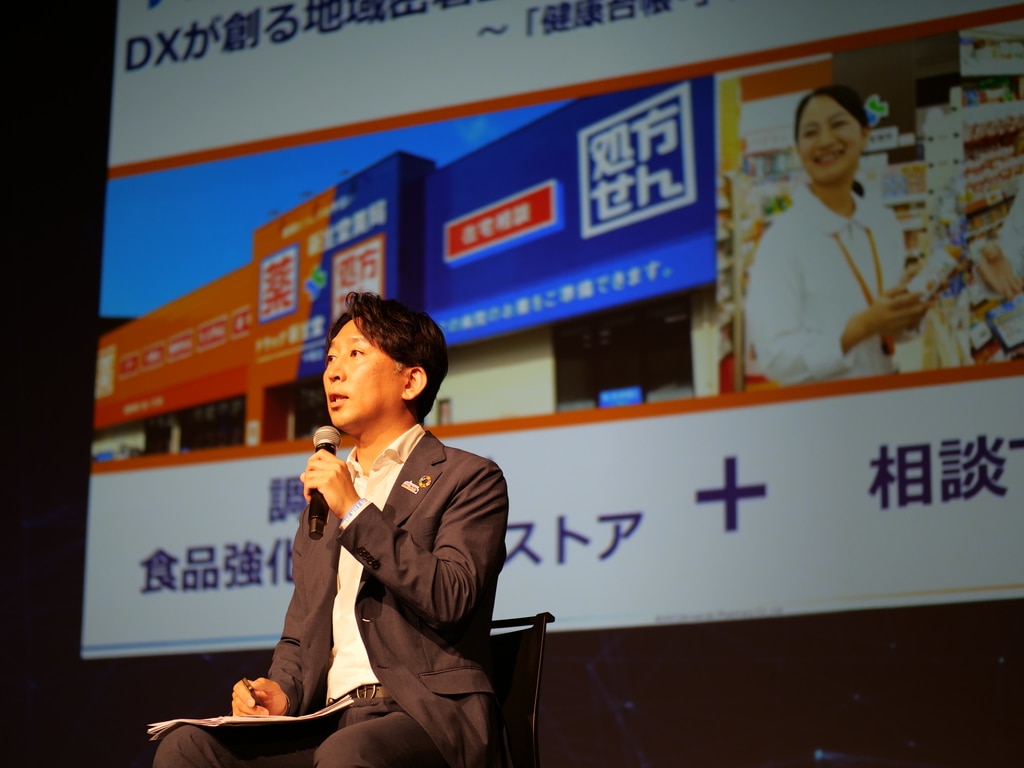 宅配ロッカー活用やオンライン服薬指導をすすめる薬局経営者が語る、取り組みの実情と未来 Musubi|電子薬歴は業務効率化だけではない時代