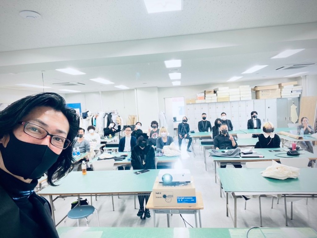 日本一のファッション専門学校「文化服装学院」メンズデザインコースで講義! 南青山オーダータキシード専門店ロッソネロ|オーダー・レンタル
