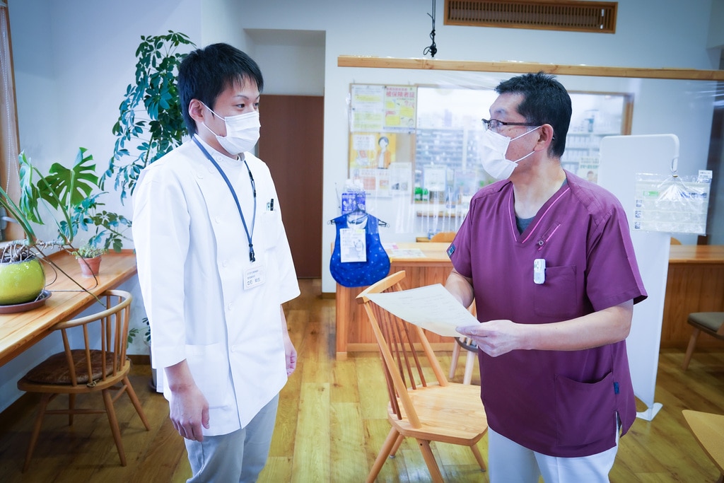 トレーシングレポートは薬局起点のコミュニケーションツール。薬剤師×医師の言葉から見える地域医療のカタチ