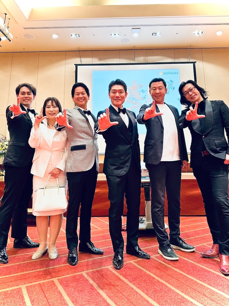 ラーニングエッジ創立20周年partyに参加!清水社長がロッソネロのタキシードをご着用! 南青山オーダータキシード専門店ロッソネロ