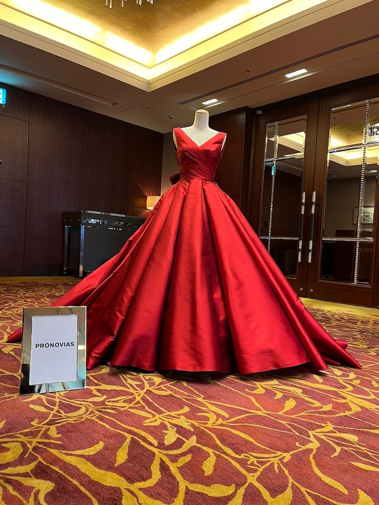 シャングリ・ラ 東京のウェディングフェアにて、rosso Neroのタキシードを展示! 南青山オーダータキシード専門店ロッソネロ|オーダー