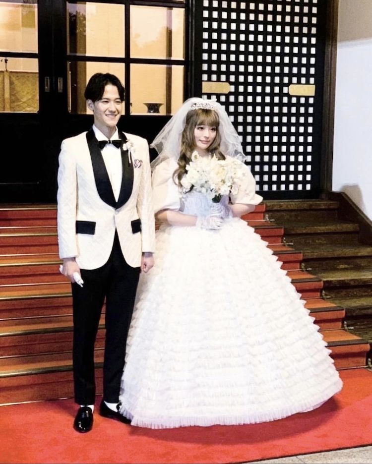 きゃりーぱみゅぱみゅさんand葉山奨之さんの結婚式でロッソネロのタキシードをご着用いただきました! 南青山オーダータキシード専門店ロッソネロ
