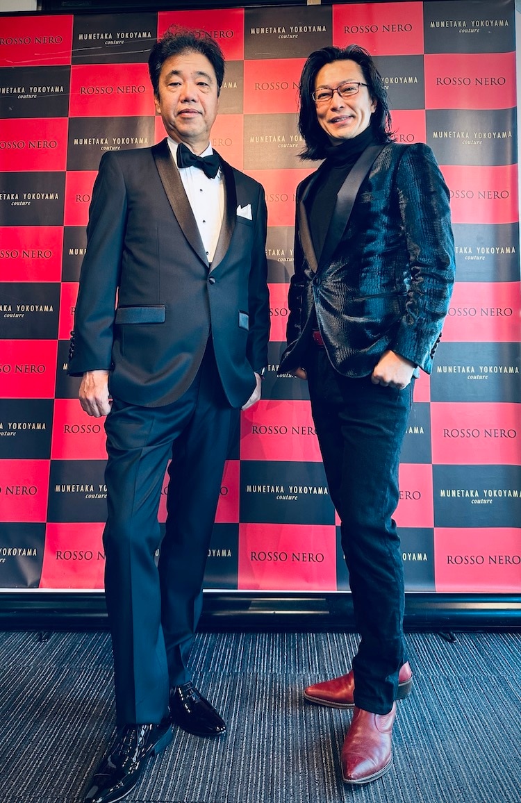 「小さな結婚式」で有名なレックの梅原栄次社長にロッソネロのタキシードを納品させていただきました! 南青山オーダータキシード専門店ロッソネロ