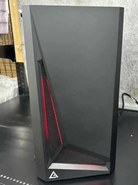 Pc組立代行 サイドガラス越しの内部ledが映えるブラックパソコン【ドスパラ大阪・なんば店】 パソコン修理365