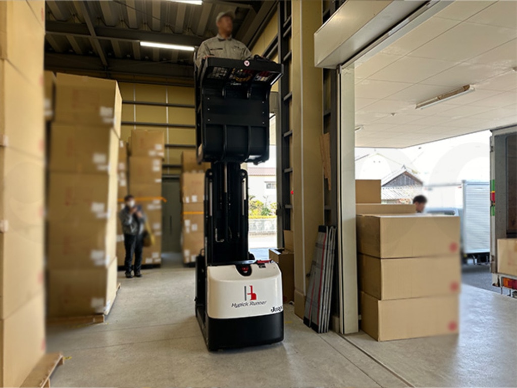 ハイピックランナー® 納入実績・事例 06 寝具小売業 様