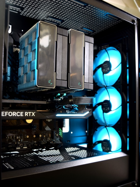 Pc組立代行 Deepcoolを使用し、かつ高性能な構成の黒ビルドパソコン ドスパラ横浜駅前店 パソコン修理365