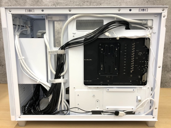 Pc組立代行 白で統一したコンパクトpc ドスパラ大阪・なんば店 パソコン修理365