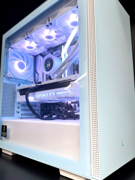 Pc組立代行 パステルブルーで統一したpc ドスパラ大阪・なんば店 パソコン修理365