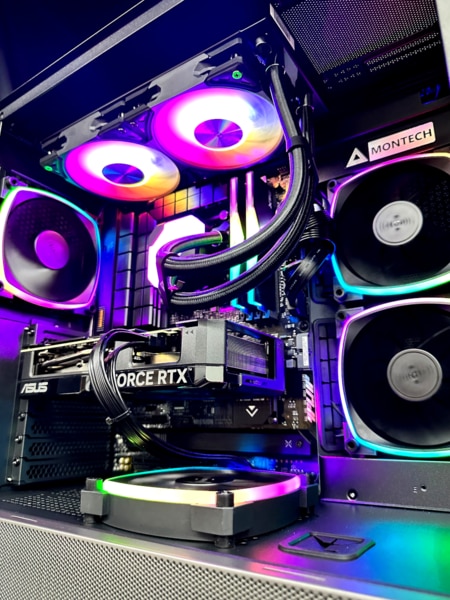 Pc組立代行 Montechのパーツを採用した黒いpc ドスパラ大阪・なんば店 パソコン修理365