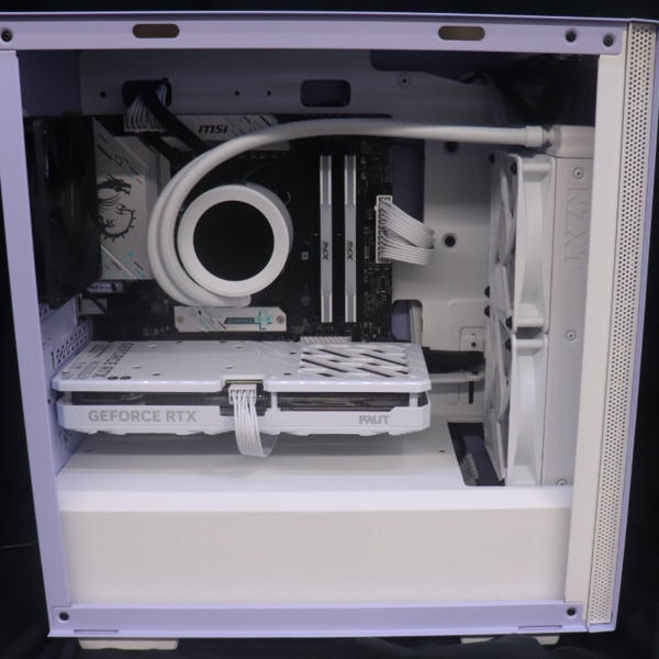 Pc組立代行 パステルカラーで可愛く仕上げたカスタムpc ドスパラ大阪・なんば店 パソコン修理365