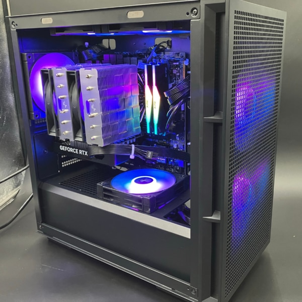 Pc組立代行 コンパクトに仕上げた、ライティングが映えるこだわりのpc ドスパラ徳島住吉店 パソコン修理365