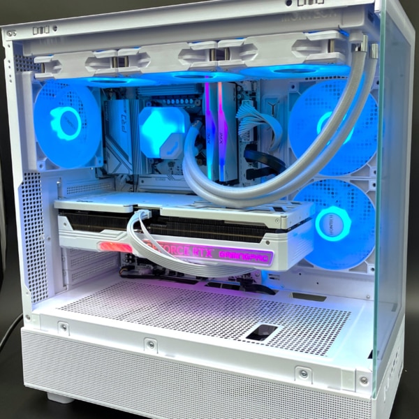 Pc組立代行 Montech製品で統一した白いレインボーライティングpc ドスパラ徳島住吉店 パソコン修理365