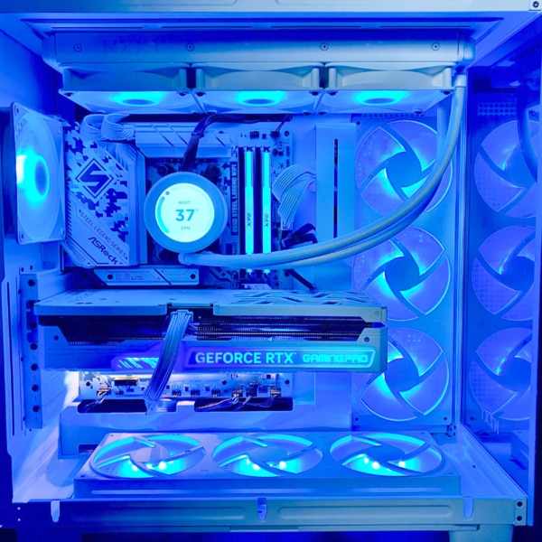 PC組立代行 白いNZXTを中心に構成したゲーミング特化PC ドスパラ PC組立代行 白いNZXTを中心に構成したゲーミング特化PC ドスパラ