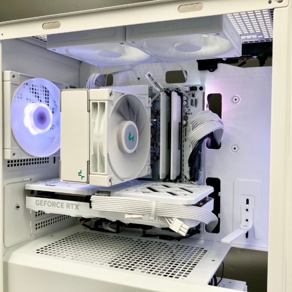 Pc組立代行 白で統一されたデザインと冷却効率を重視したコスパpc ドスパラ徳島住吉店 パソコン修理365