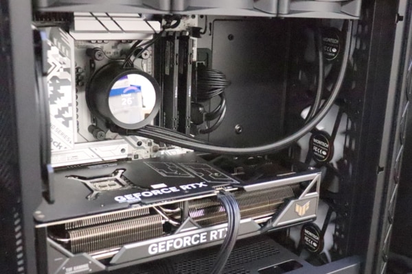 Pc組立代行 コストを抑えながら高性能と大容量ストレージを両立したpc ドスパラ大阪・なんば店 パソコン修理365