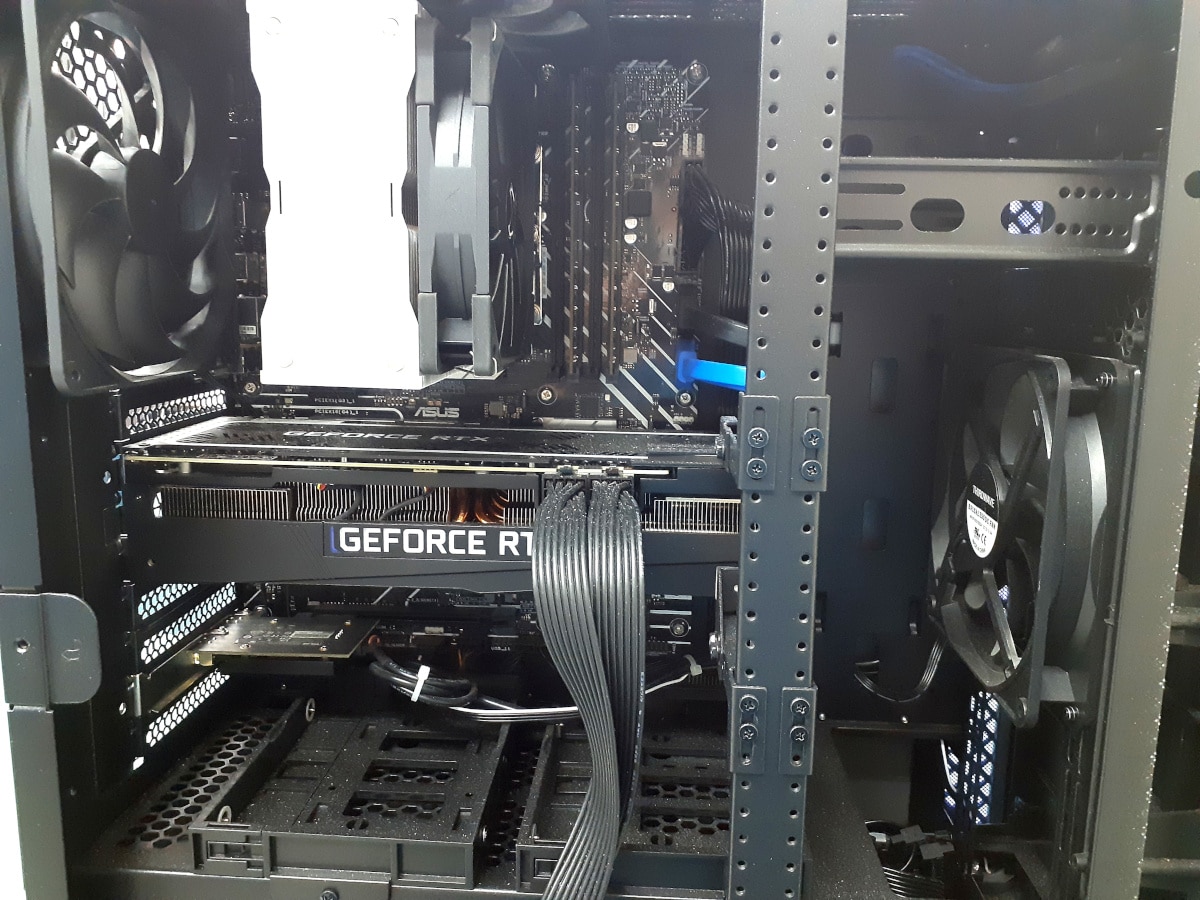 ゲーミングpcガレリアの内部清掃【クリーニング事例】 パソコン修理スマホサポート専門店|デジタルドック